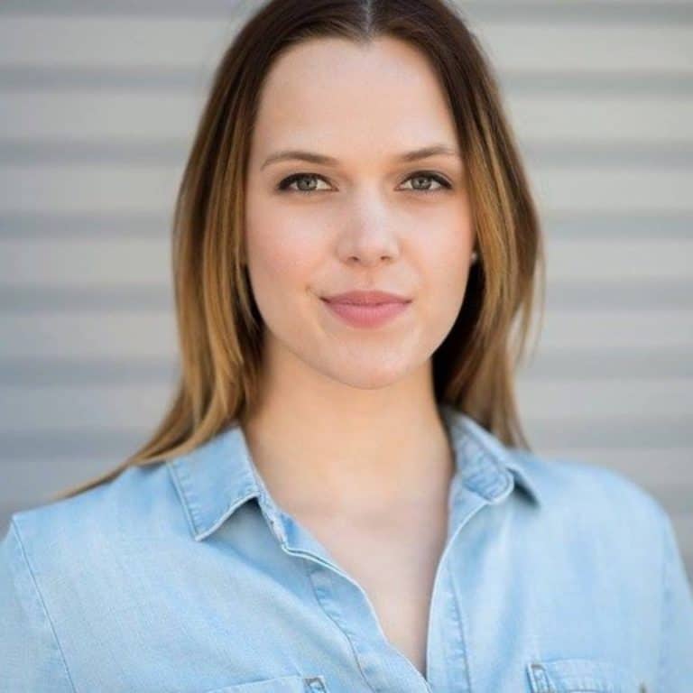 Caitlin Quickly Launched into the the Interior Design Industry with a ...